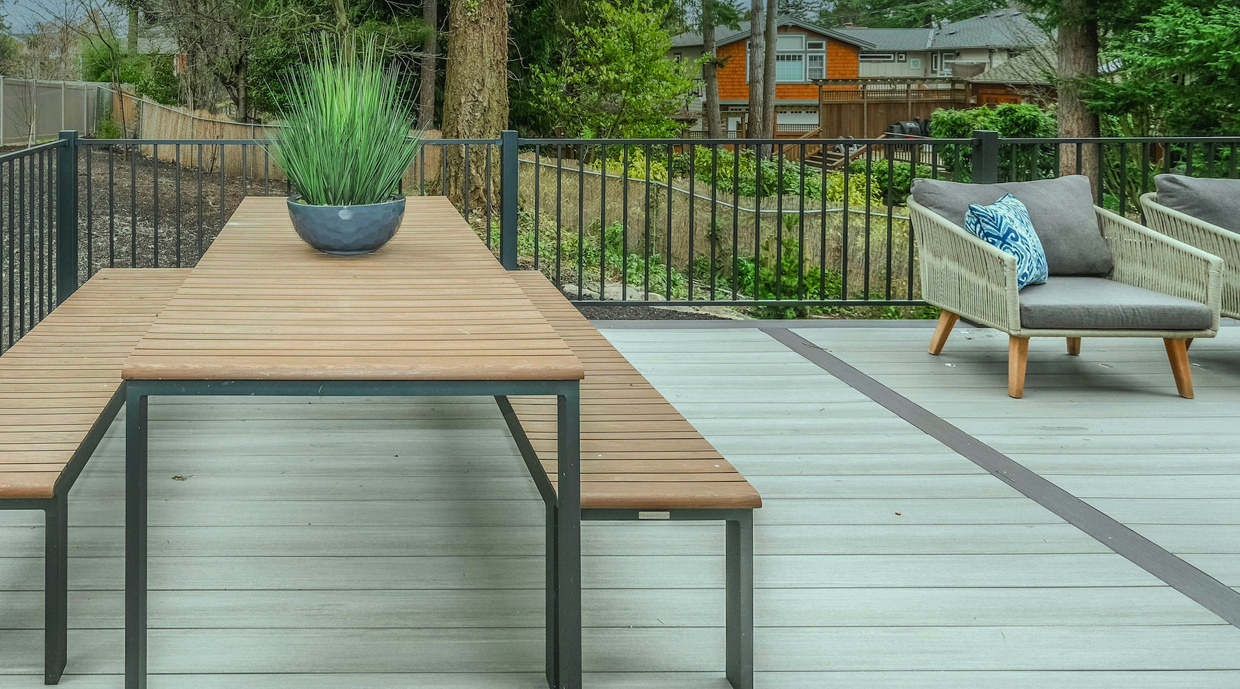 Is polywood a good material for your patio? – Lazy Susan