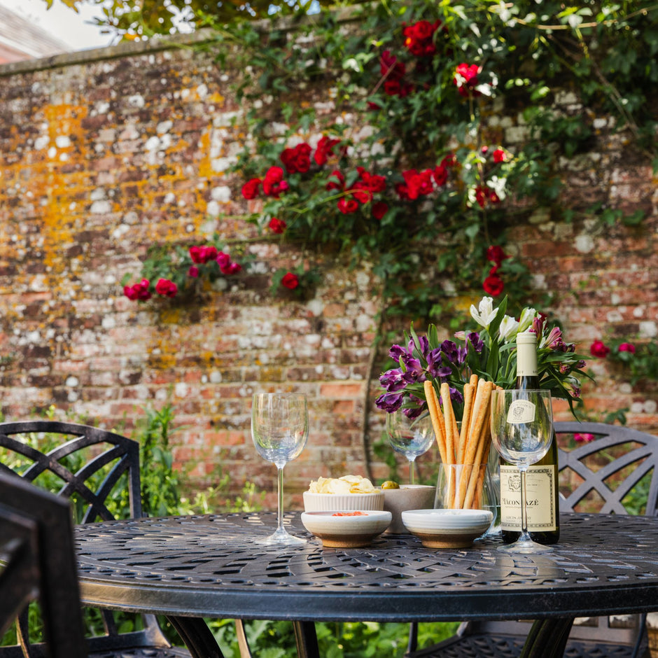 Outdoor Furniture UK - Outdoor Garden Furniture Sets | Lazy Susan